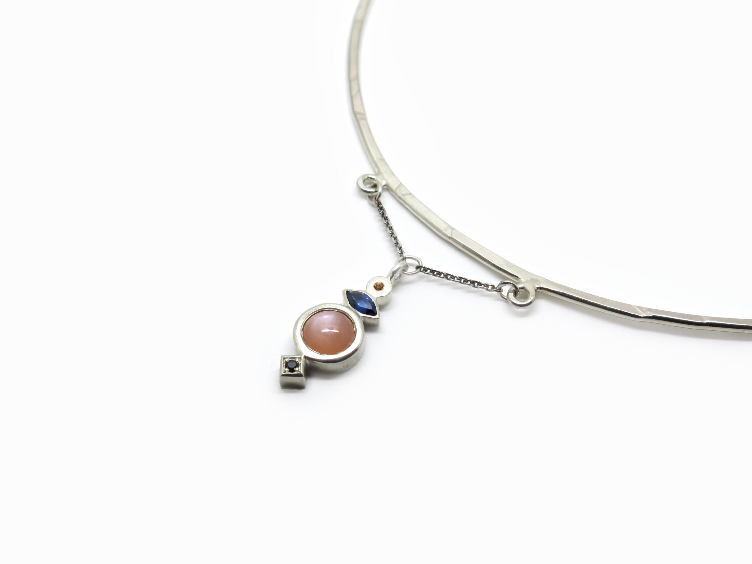 Collier torque fin Argent et pierres fines